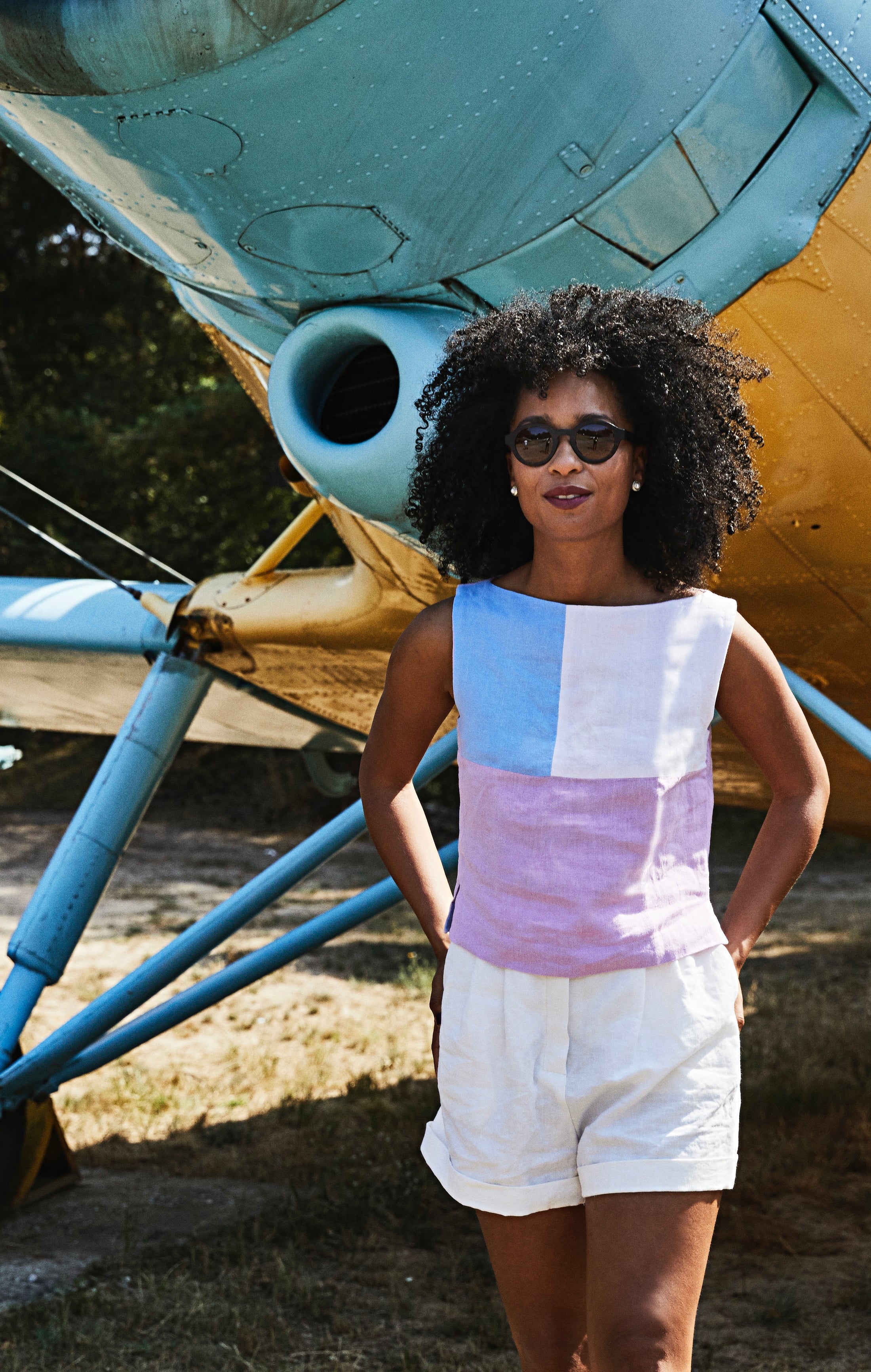 40-6 Short summery top with side slits – sistermagpatterns